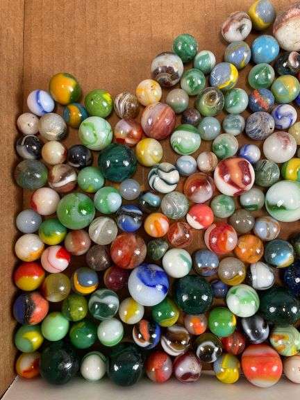 Group of 190+ Peltier Glass Co. Ottawa IL Assorted Marbles - Matthew Bullock Auctioneers