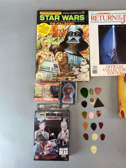 Group of Assorted Pop Culture Items - Matthew Bullock Auctioneers