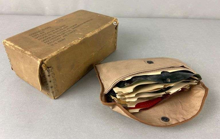 WW2 US B-8 Goggle Lenses With Box - Matthew Bullock Auctioneers