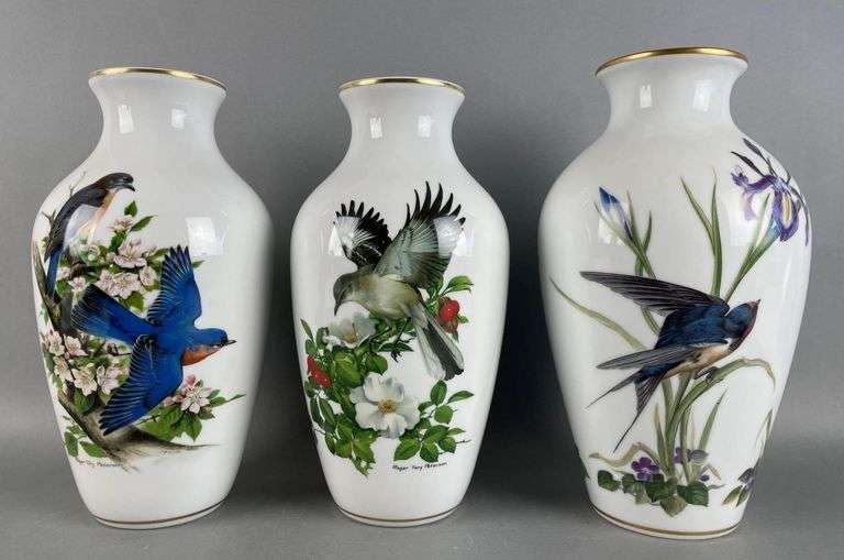 Group of 3 Porcelain Bird Vases - Matthew Bullock Auctioneers