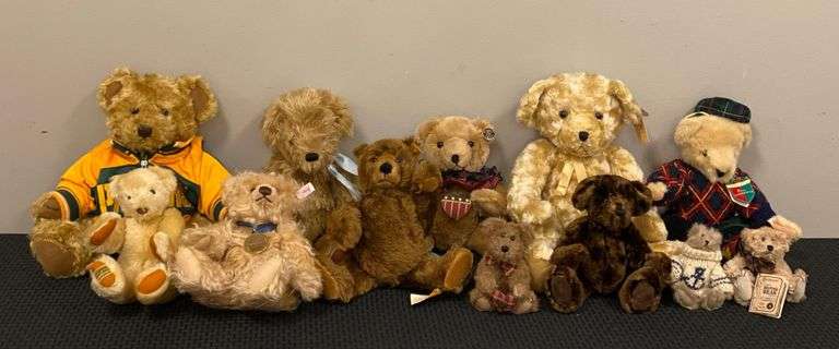 Group of 12 Assorted Teddy Bears - Matthew Bullock Auctioneers