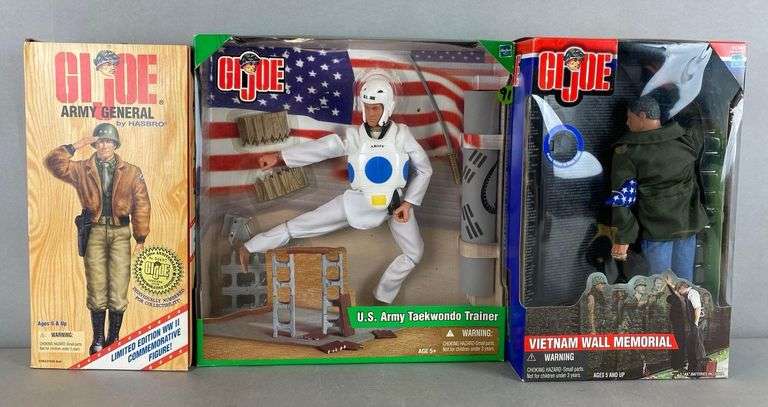 Group of 3 Hasbro GI Joes - Matthew Bullock Auctioneers