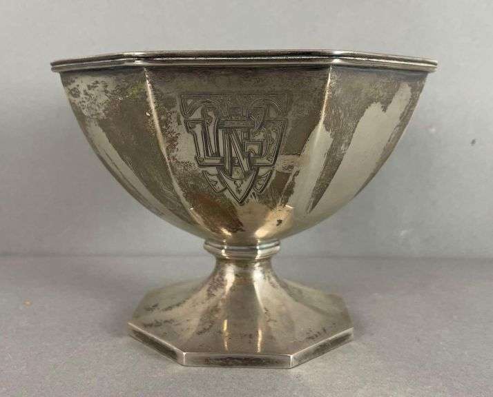 Sterling Silver Engraved Salt Cellar - Matthew Bullock Auctioneers