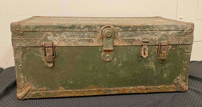 Identified 1951 US Army Foot Locker - Matthew Bullock Auctioneers