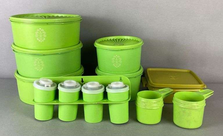 Group of Vintage Tupperware Containers - Matthew Bullock Auctioneers