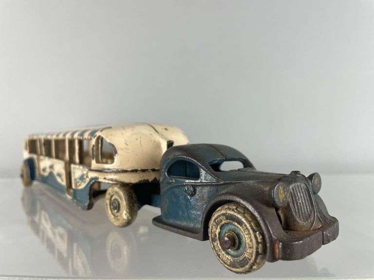 1934 Arcade Chicago Worlds Fair Cast Iron GMC Greyhound Vehicle ...