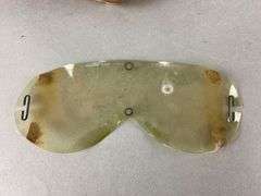 WW2 US B-8 Goggle Lenses With Box - Matthew Bullock Auctioneers