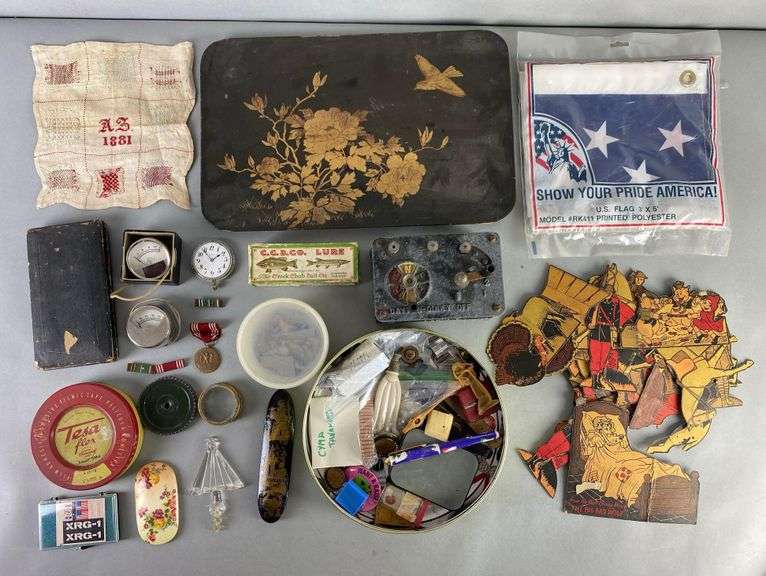 Group of Assorted Items - Matthew Bullock Auctioneers