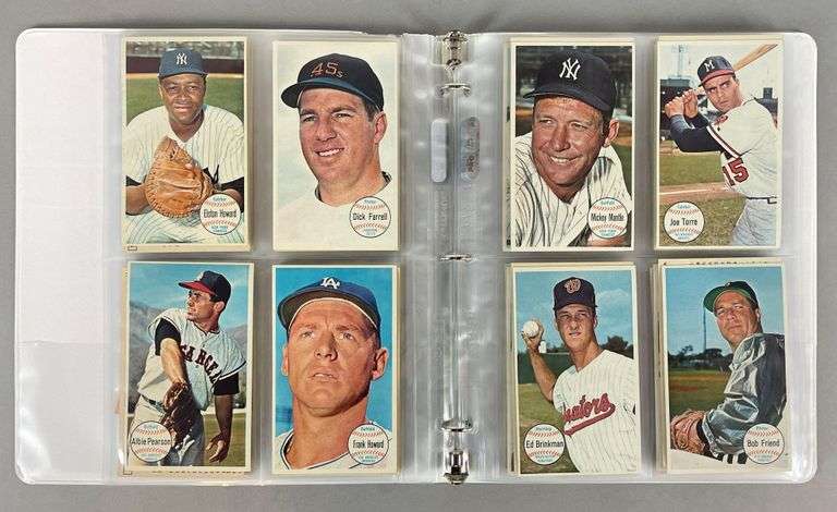 1964 Topps Giant Baseball Complete Set - Matthew Bullock Auctioneers