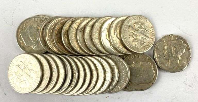 Group of 29 Roosevelt Silver Dimes - Matthew Bullock Auctioneers