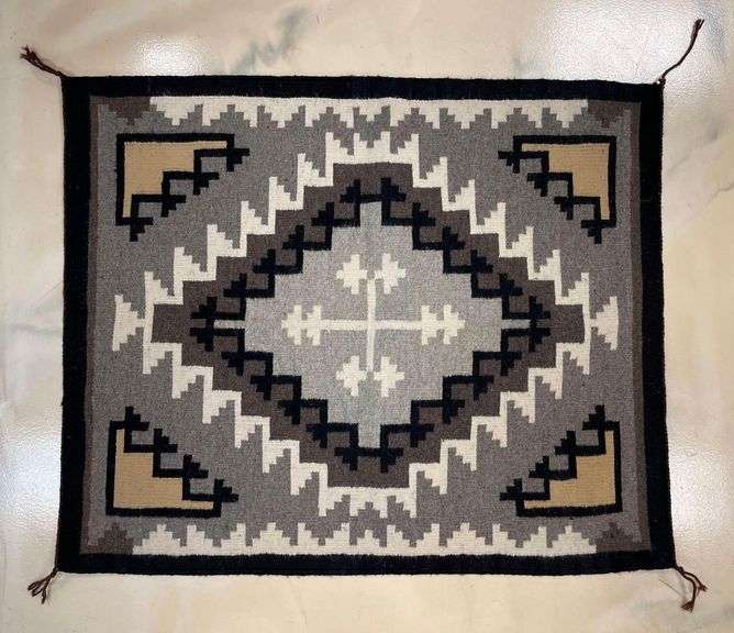 Skyview Ranch Navajo Patterned Native American Wool Rug - Matthew ...