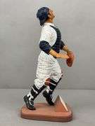 Yogi Berra Signed Gartlan Figurine Statue 1272/2150 with COA - Matthew ...