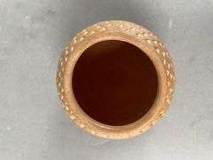 Dominican Republic Pottery Vase - Matthew Bullock Auctioneers