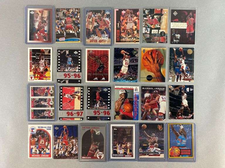 30 - Michael Jordan Cards - Matthew Bullock Auctioneers