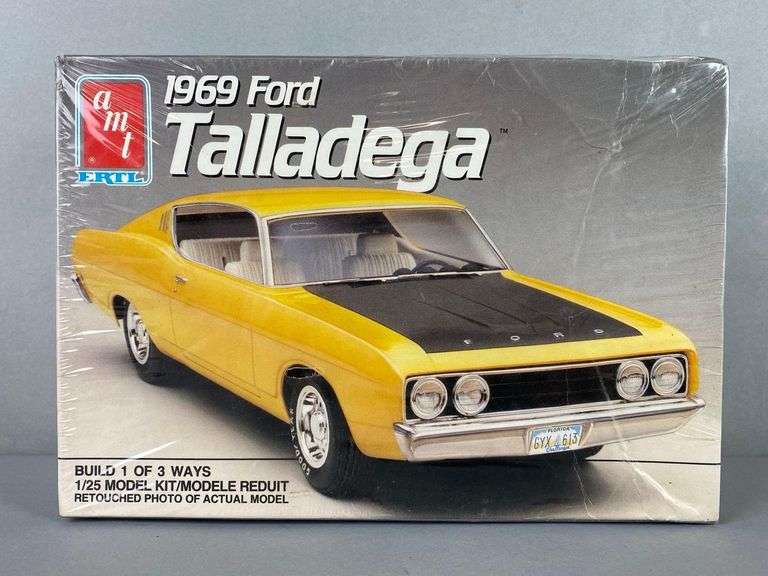 ERTL AMT 1969 Ford Talladega Car Model Kit - Matthew Bullock Auctioneers