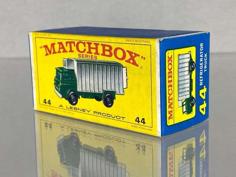 Matchbox No. 44 Refrigerator Truck - Matthew Bullock Auctioneers
