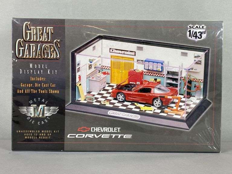 Estes Chevrolet Corvette Great Garages Die-Cast Car Model Kit - Matthew ...