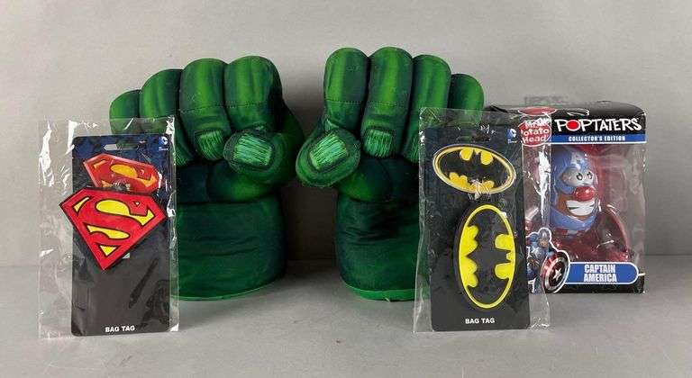 Group of Assorted Superhero Items - Matthew Bullock Auctioneers