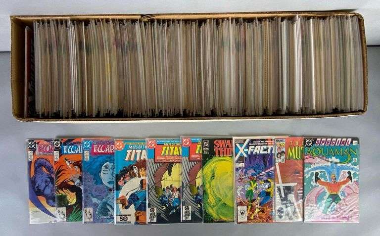 Long Box of 230+ DC/Marvel Comic Books - Matthew Bullock Auctioneers