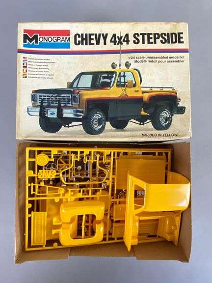 Monogram Chevy 4x4 Stepside Plastic Model Kit - Matthew Bullock Auctioneers