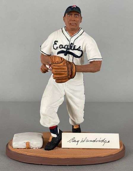 Ray Dandridge Signed Gartlan Figurine Statue 466/1987 - Matthew Bullock ...