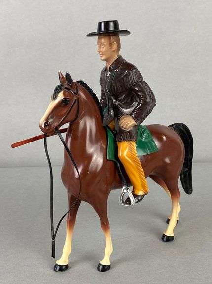 Hartland Molded Jim Bowie and Horse Figures - Matthew Bullock Auctioneers