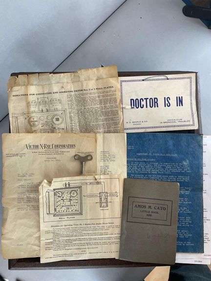 Antique Victor X-Ray Corp. No. 2 Wall Mounted X-Ray Machine - Matthew ...