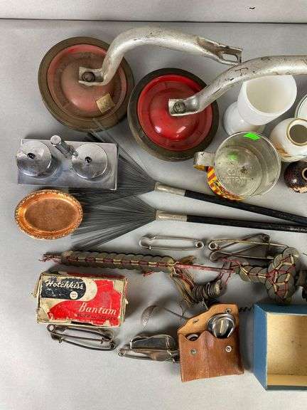 Group of Assorted Items - Matthew Bullock Auctioneers