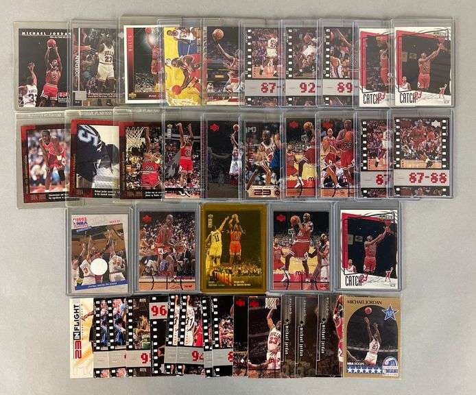40 - Michael Jordan Cards - Matthew Bullock Auctioneers