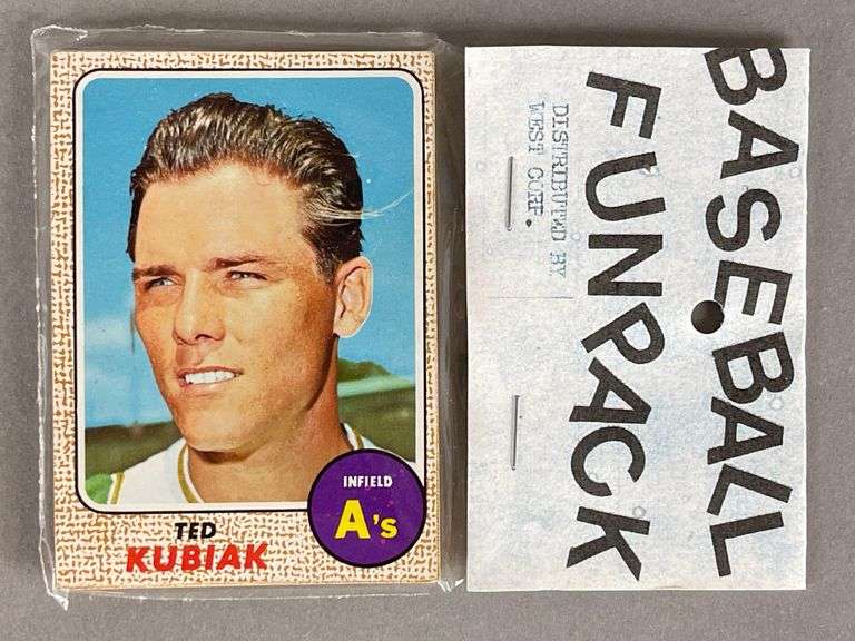 1968 Topps Baseball West Corps Cello Fun Pack - Matthew Bullock Auctioneers