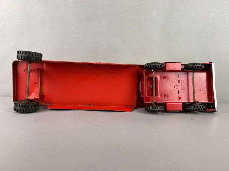 Structo Pressed Steel Semi Truck - Matthew Bullock Auctioneers