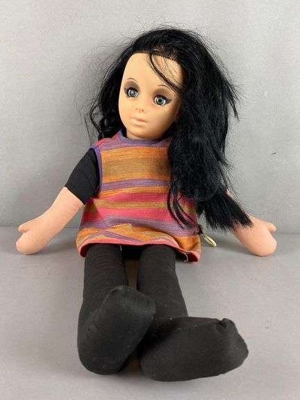 1965 Mattel Scooba Doo Beatnik Doll - Matthew Bullock Auctioneers