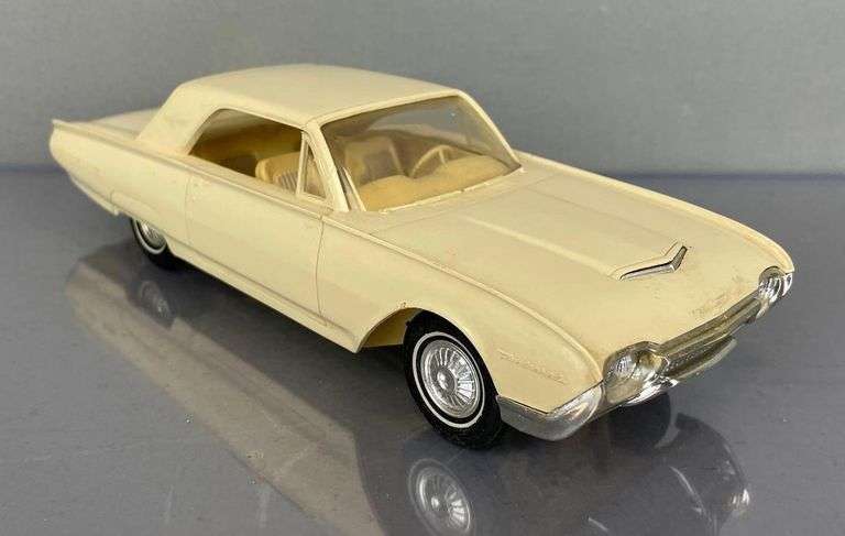 1962 Ford Thunderbird Dealership Promo Car - Matthew Bullock Auctioneers