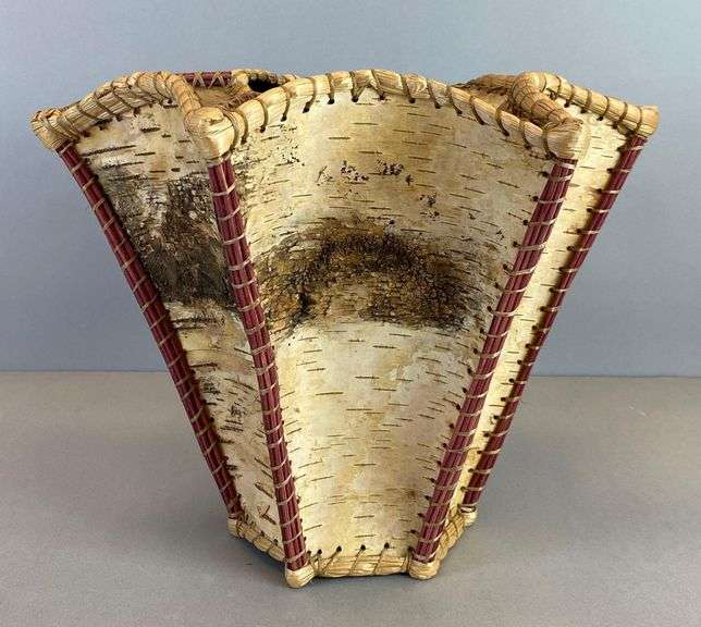 Hand Made Native American Birch Bark Basket - Matthew Bullock Auctioneers