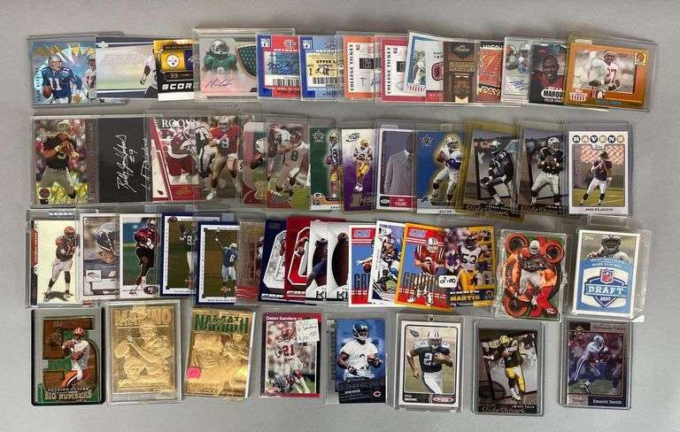 Group of 2000s and Newer Football Cards - Matthew Bullock Auctioneers