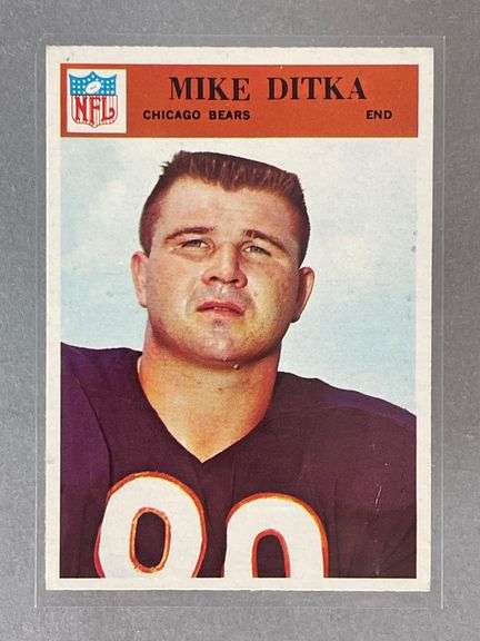1966 Philadelphia Mike Ditka #32 - Matthew Bullock Auctioneers