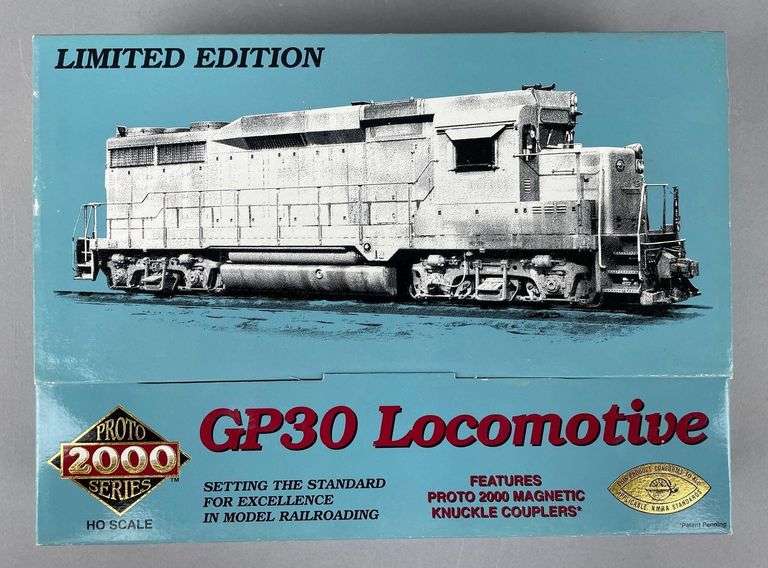 Proto Series 2000 HO Scale GP30 Burlington Locomotive - Matthew Bullock Auctioneers