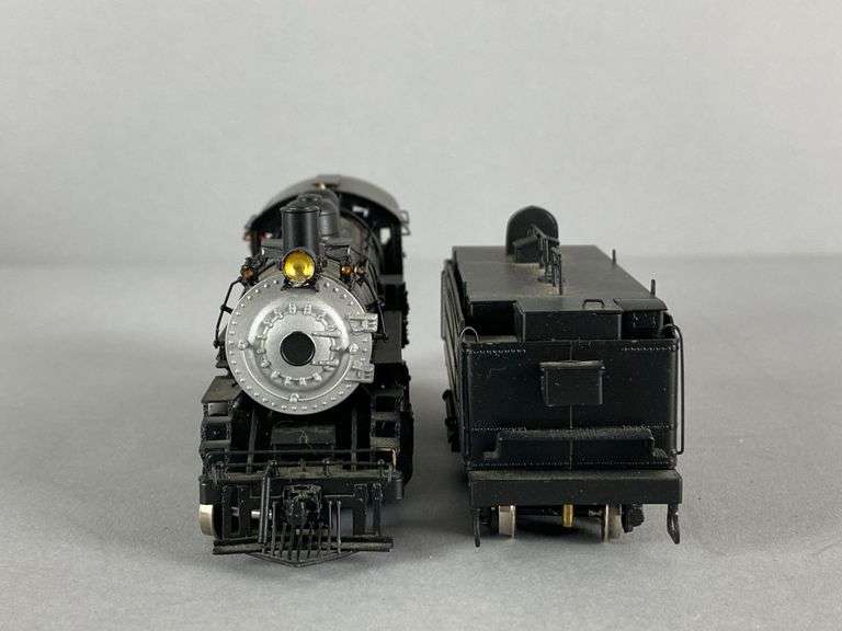 Atlas United Brass HO Scale 2-8-0 No. 1950 Santa Fe Locomotive And ...