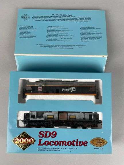 Proto Series 2000 HO Scale SD9 Burlington Locomotive - Matthew Bullock ...