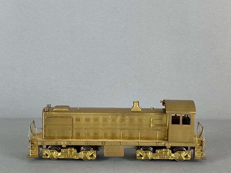 ALCO Models Brass HO Scale S-2 1000HP Switcher - Matthew Bullock ...