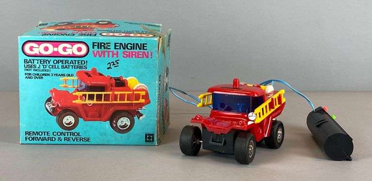 GO-GO Remote Control Fire Engine with Siren - Matthew Bullock Auctioneers