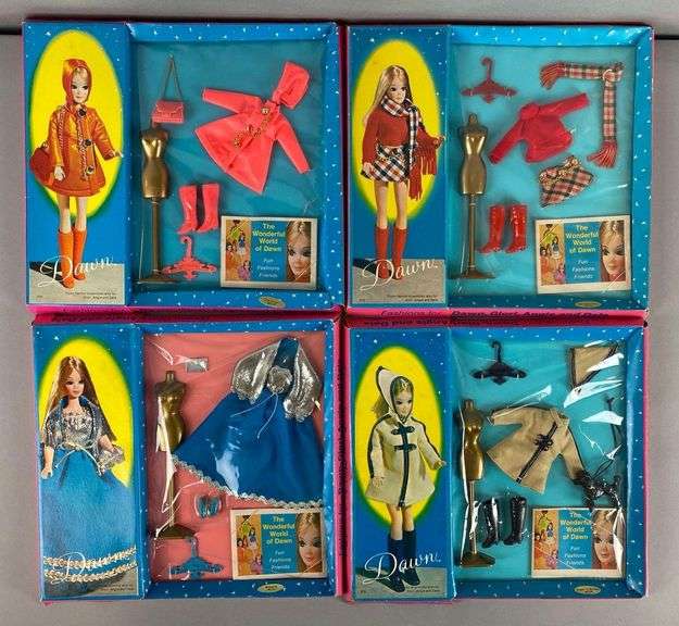 Group of 4 Topper Toys Dawn Fashion Outfits - Matthew Bullock Auctioneers