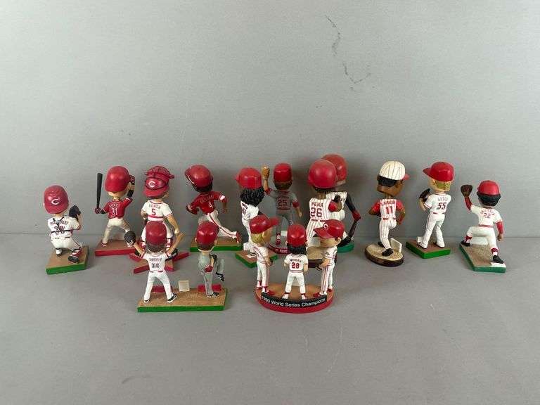 Group of Cincinnati Reds Baseball Bobbleheads - Matthew Bullock Auctioneers