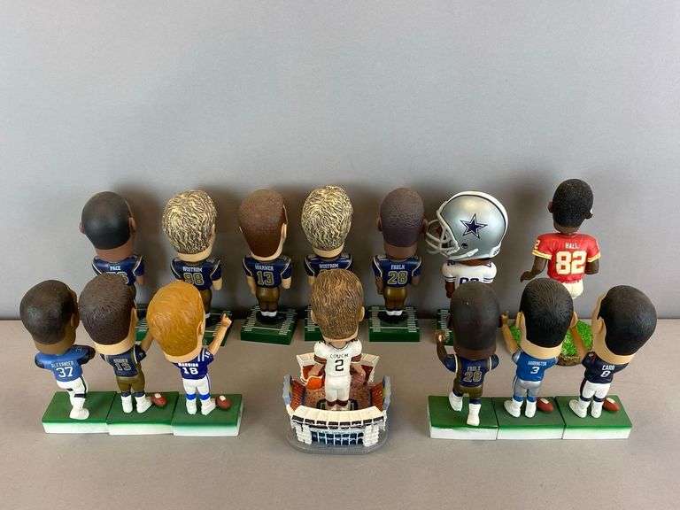 Group of 14 NFL Bobbleheads - Matthew Bullock Auctioneers