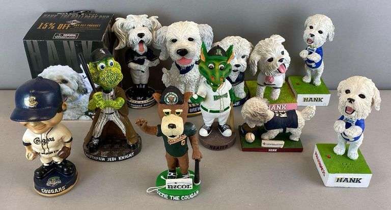 Group of 12 Assorted Mascot Bobbleheads - Matthew Bullock Auctioneers