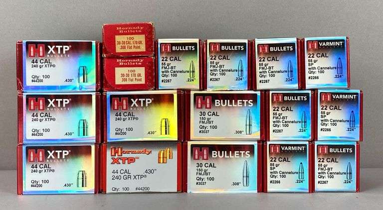 Group of Full / Partially Full Hornady Bullet Boxes - Matthew Bullock ...