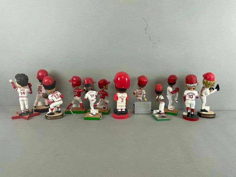 Group of Cincinnati Reds Baseball Bobbleheads - Matthew Bullock Auctioneers
