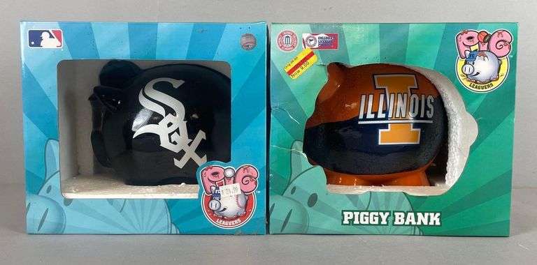 Group of Forever Collectibles Pig Leaders Illinois Piggy Banks ...