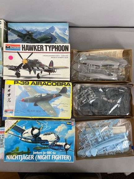Group of WW2 Era Aircraft Model Kits - Matthew Bullock Auctioneers