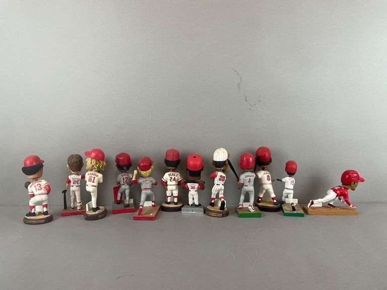 Group of Cincinnati Reds Baseball Bobbleheads - Matthew Bullock Auctioneers